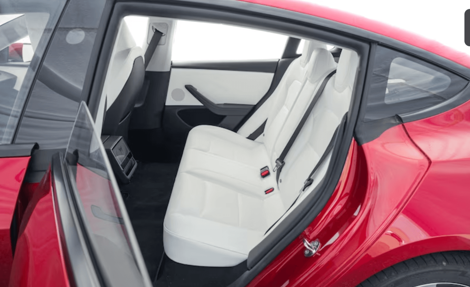 2024 Tesla Highland Model 3 Interior Review: Upgraded Experience